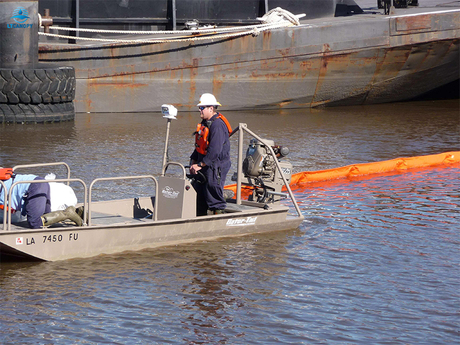 Floating Containment Boom Barrier - Buy containment booms, oil fence ...