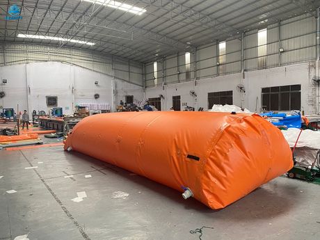 Temporary Water Dam for Flood Control - Buy inflatable flood barrier ...